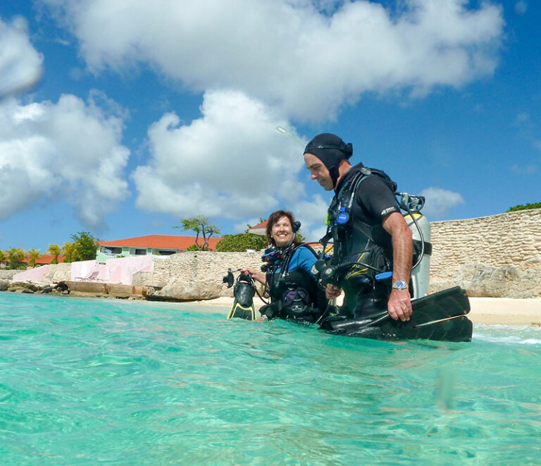 Guided Dives | Dive Friends Bonaire