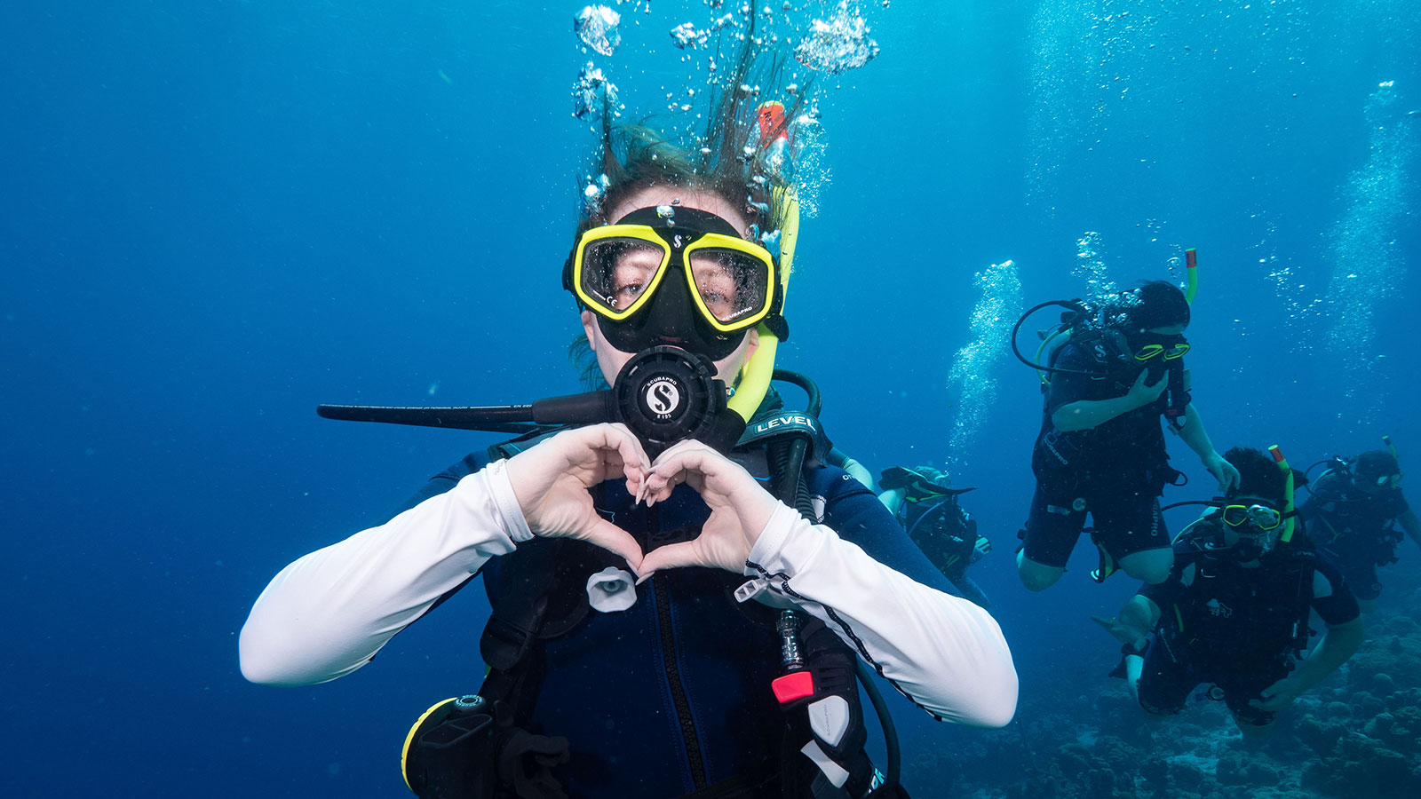 Retail Stores | Dive Friends Bonaire